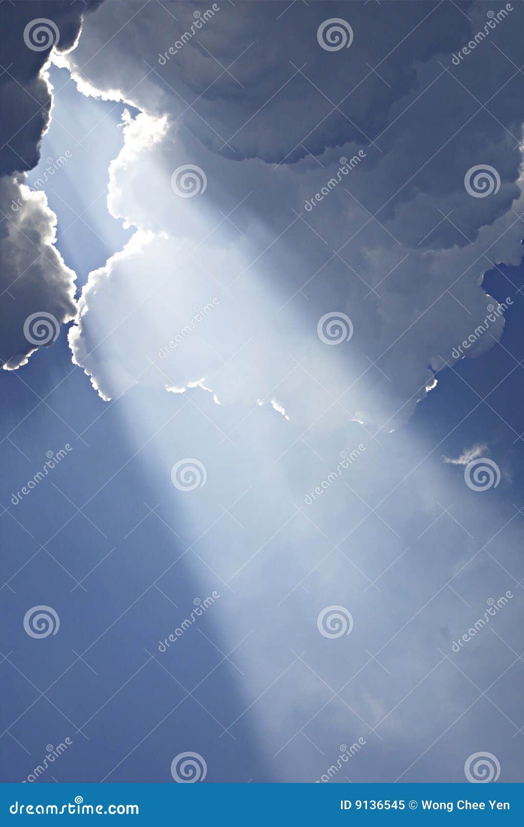 Inspirational Sunlight through Clouds Stock Image - Image of sunburst ...