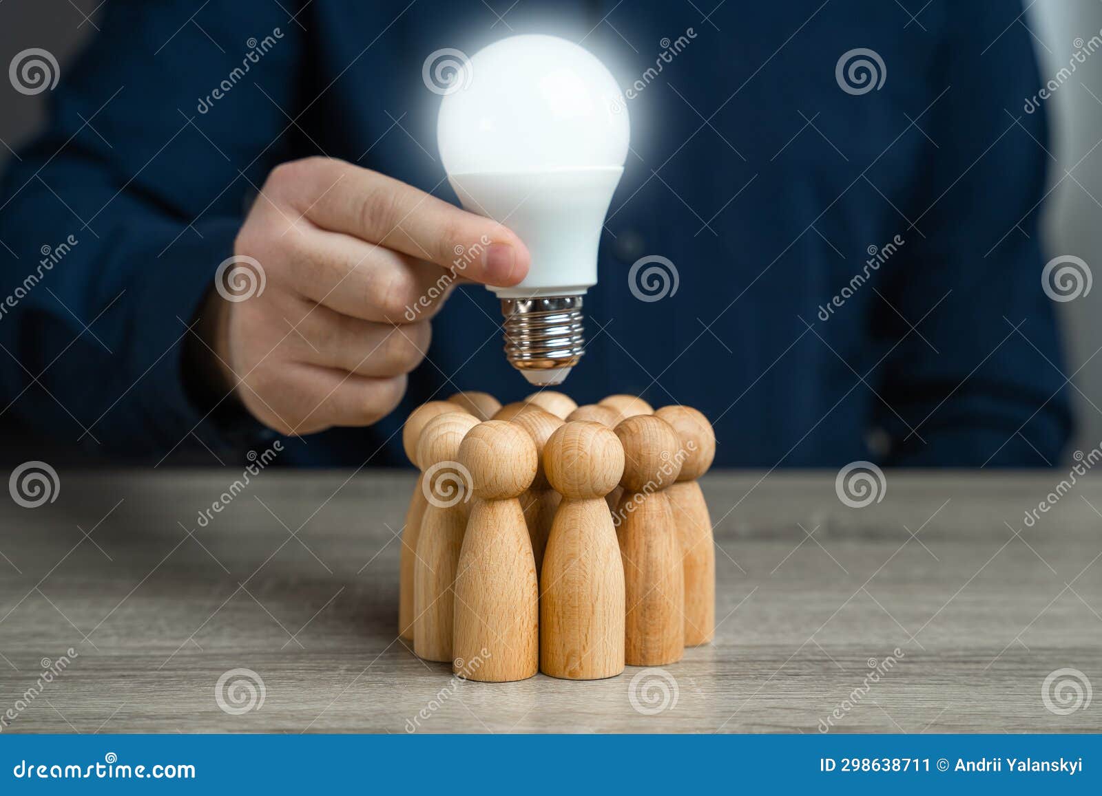 Leader Accumulates Ideas And Experience To Make A Solution. Project ...