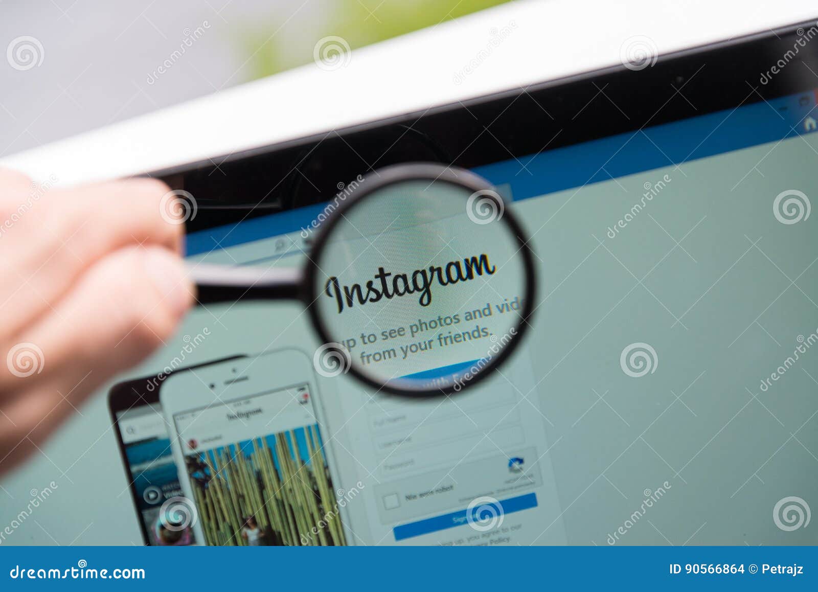 Instagram editorial stock image. Image of browser, instagram - 90566864