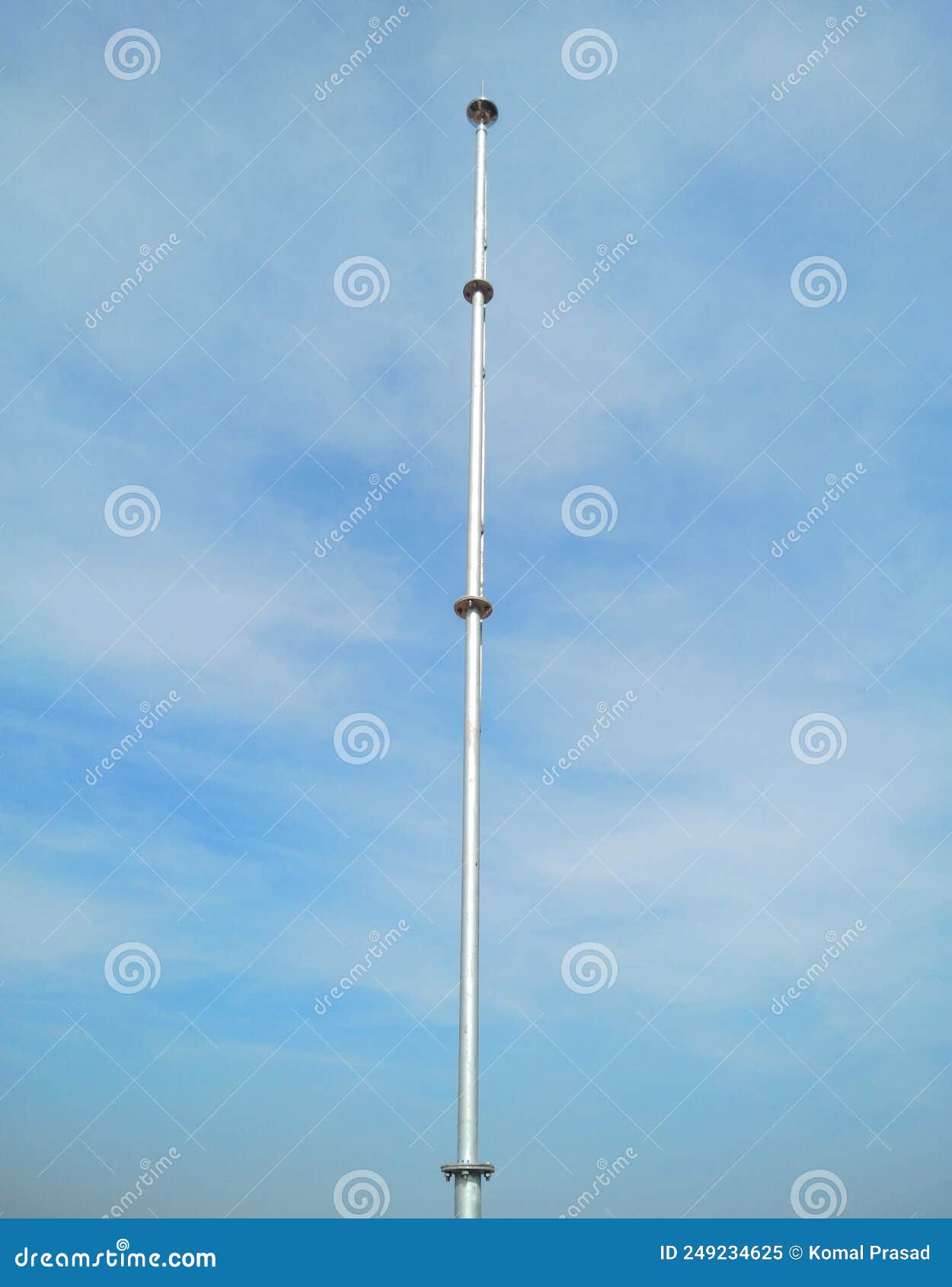 Instalación De Pararrayos En Planta Solar Imagen de archivo - Imagen de ...