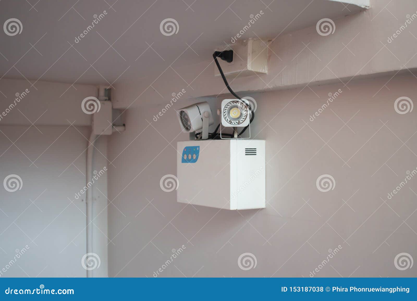 Install the Emergency Lighting System in the Building Stock Photo ...