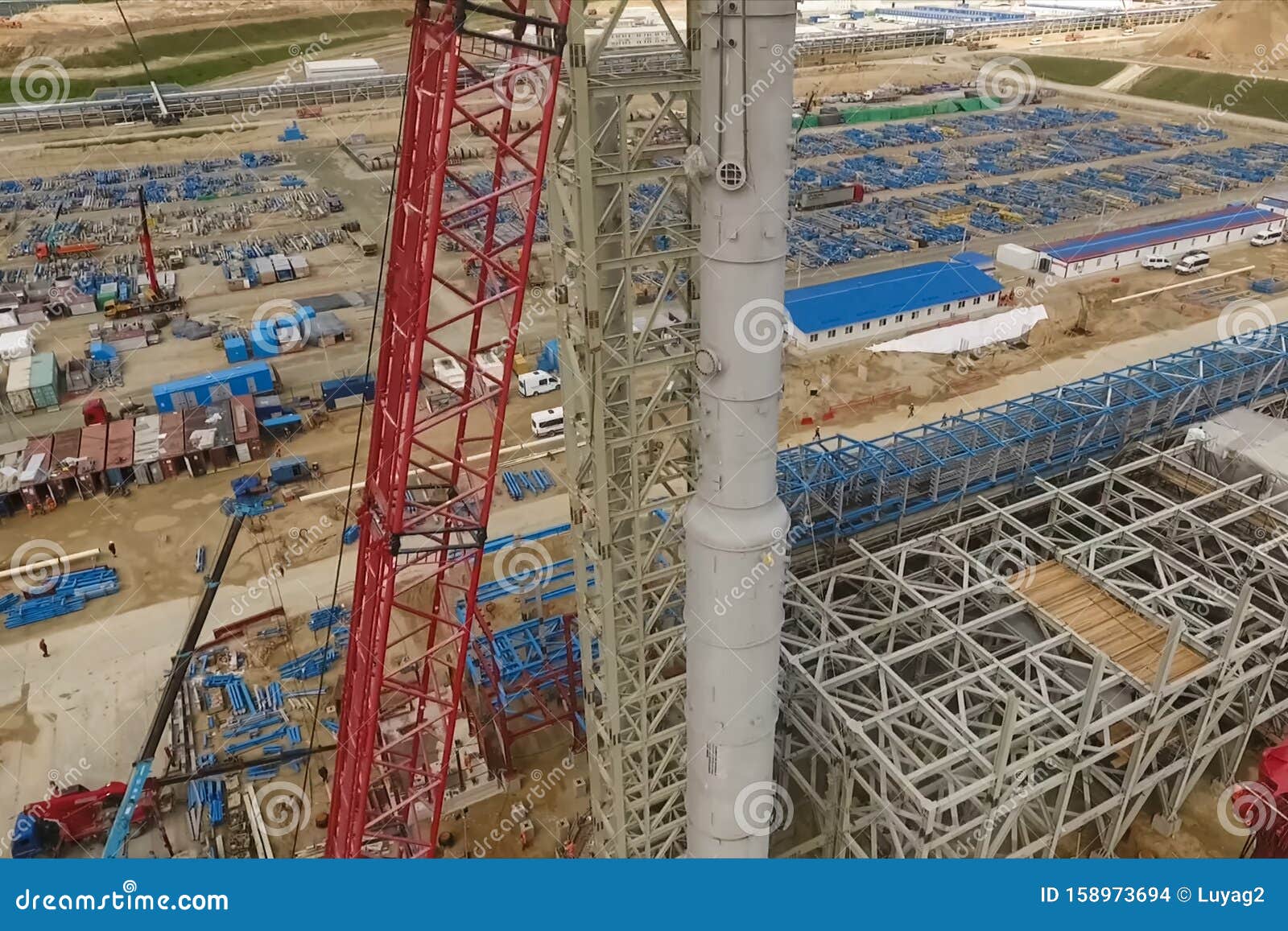 Installation of Distillation Column at an Oil Refinery Stock Photo ...