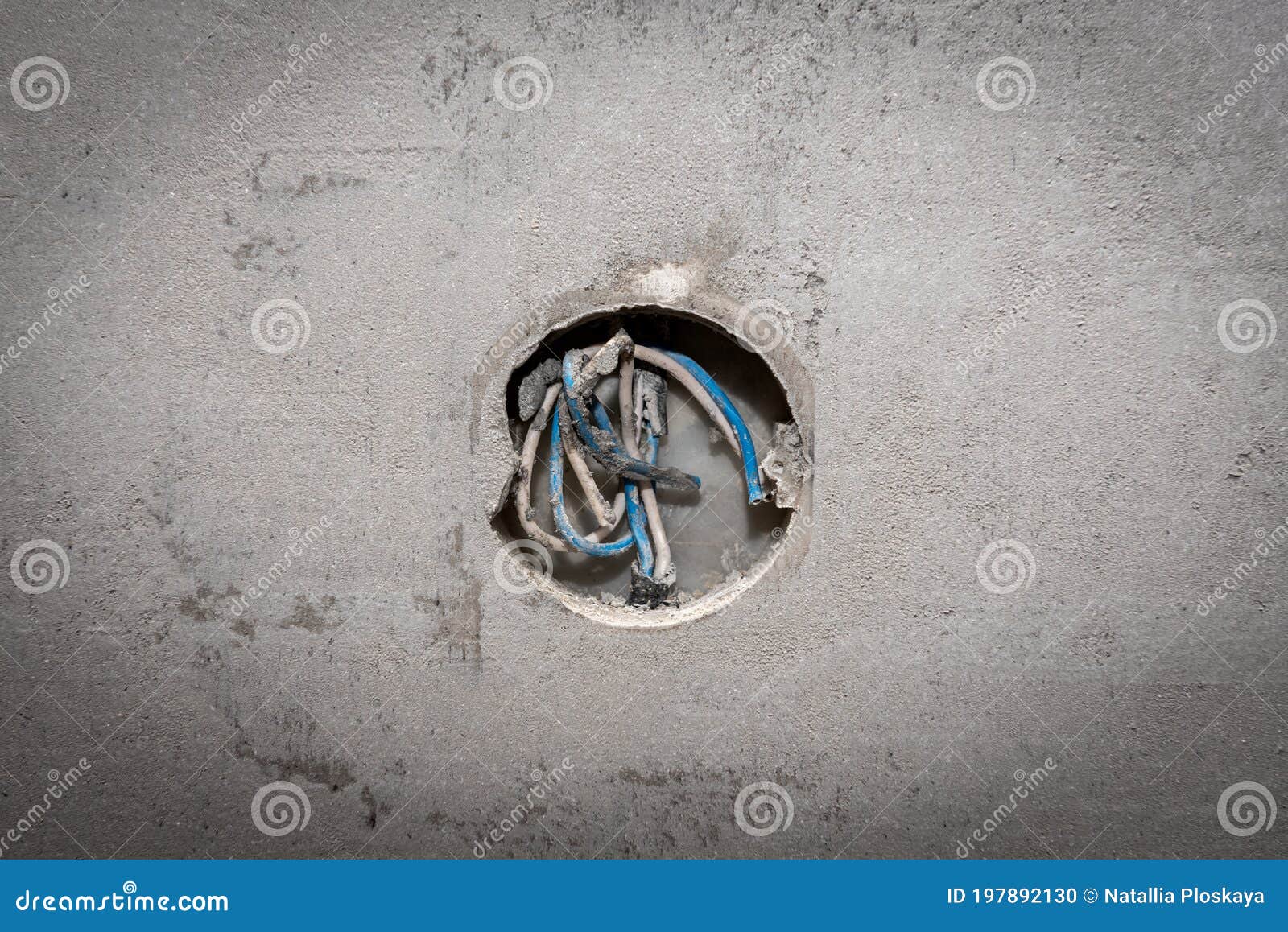 Installation Of The Electric Socket In A Rough Wall. Installation Of A ...