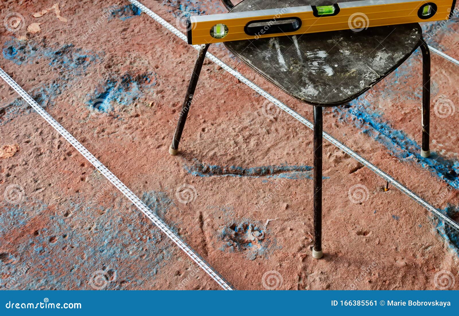 Screed Guide Royalty-Free Stock Image | CartoonDealer.com #89781916