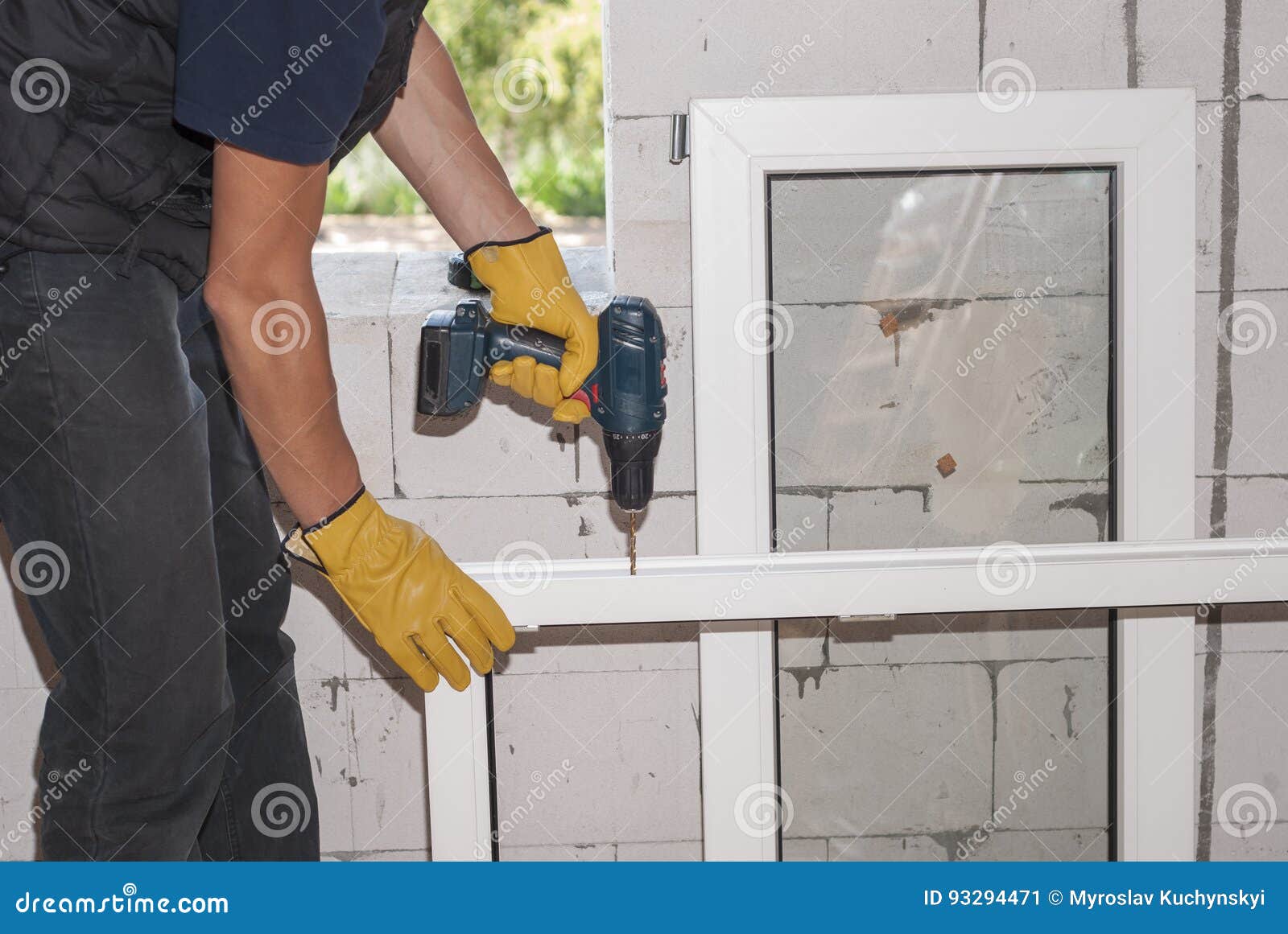 Installation of Plastic Windows Stock Image - Image of carpenter, glass ...