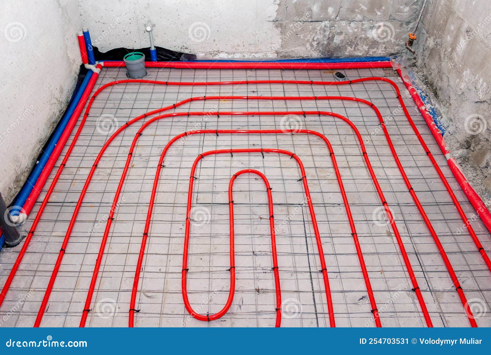 Installation of Polypropylene Pipes for the Underfloor Heating System ...