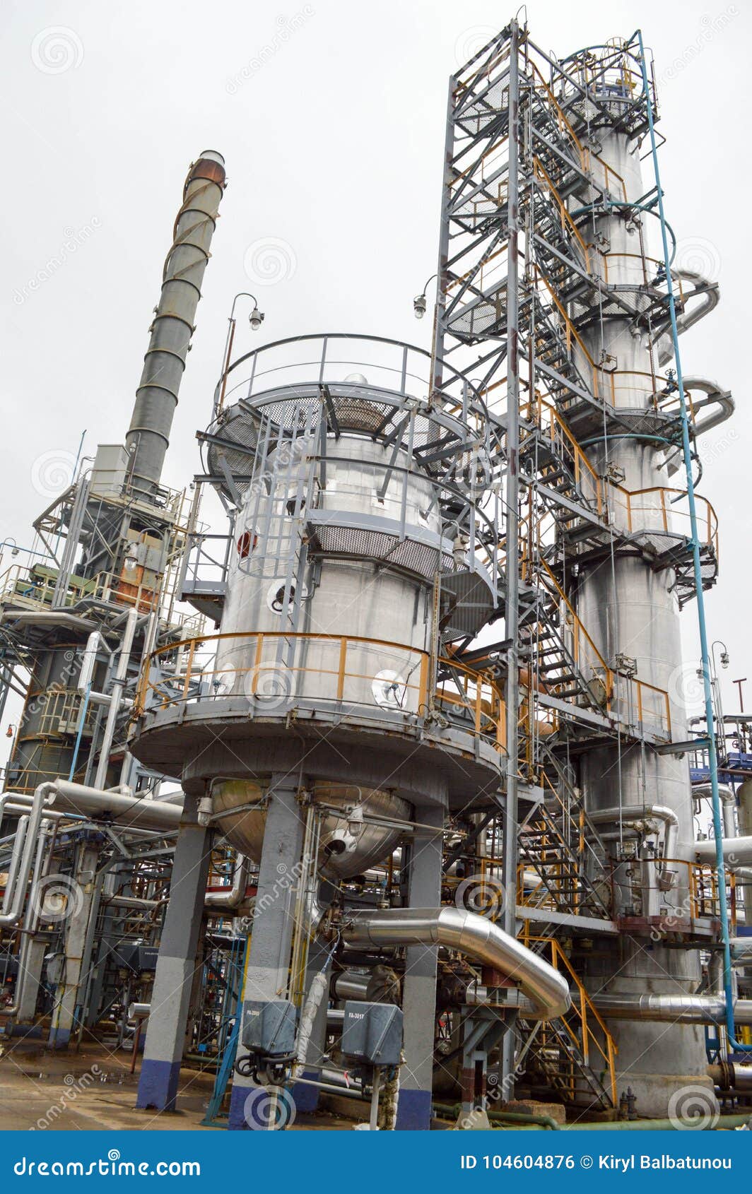 Installation for Primary Oil Refining. Editorial Photo - Image of ...