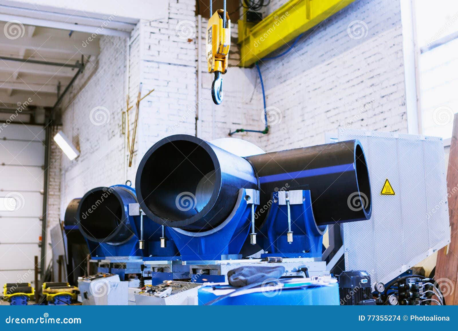 Installation Process of the Distribution Unit Heating Network in the ...