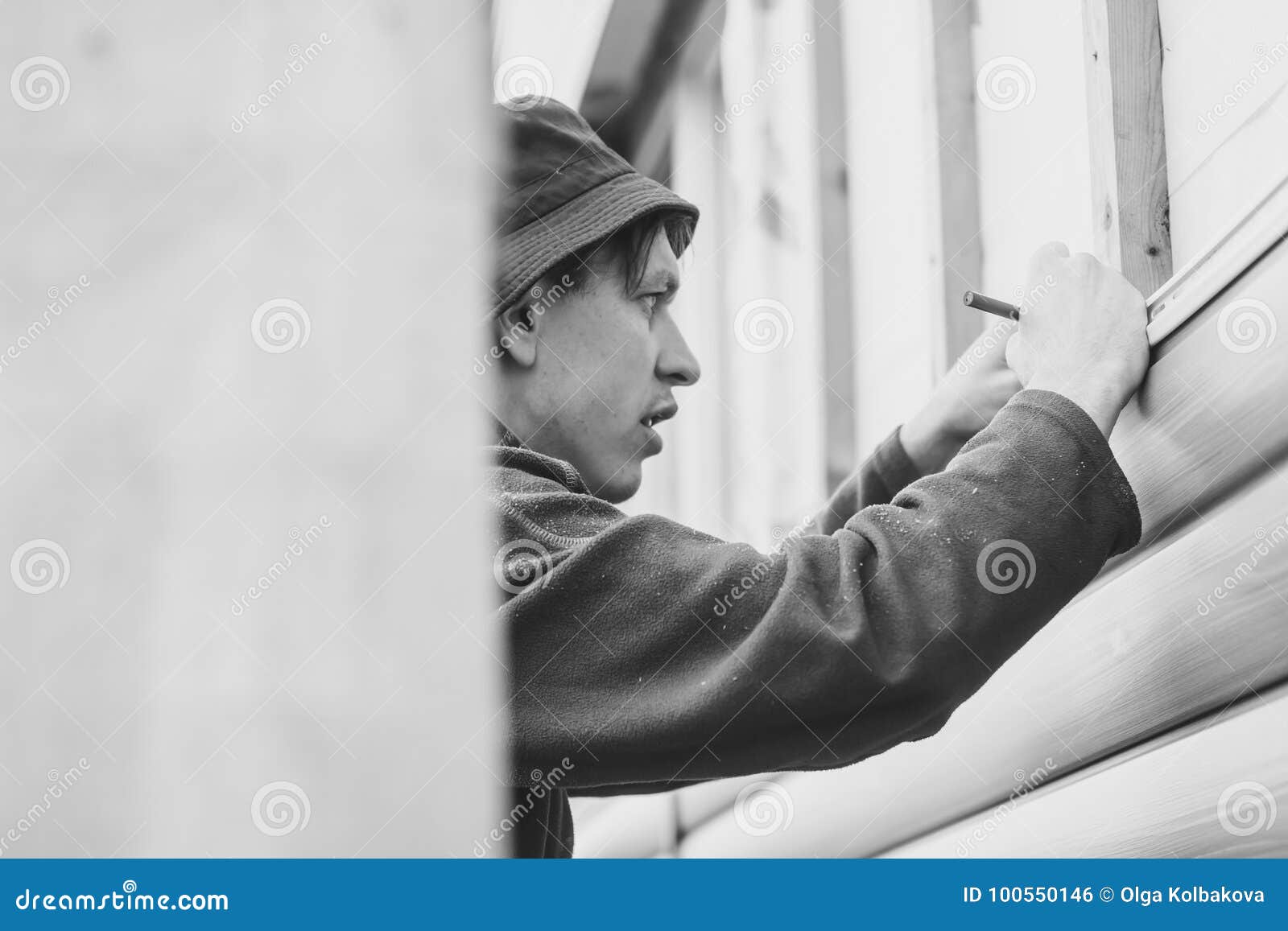 Installation of siding stock photo. Image of employee - 100550146