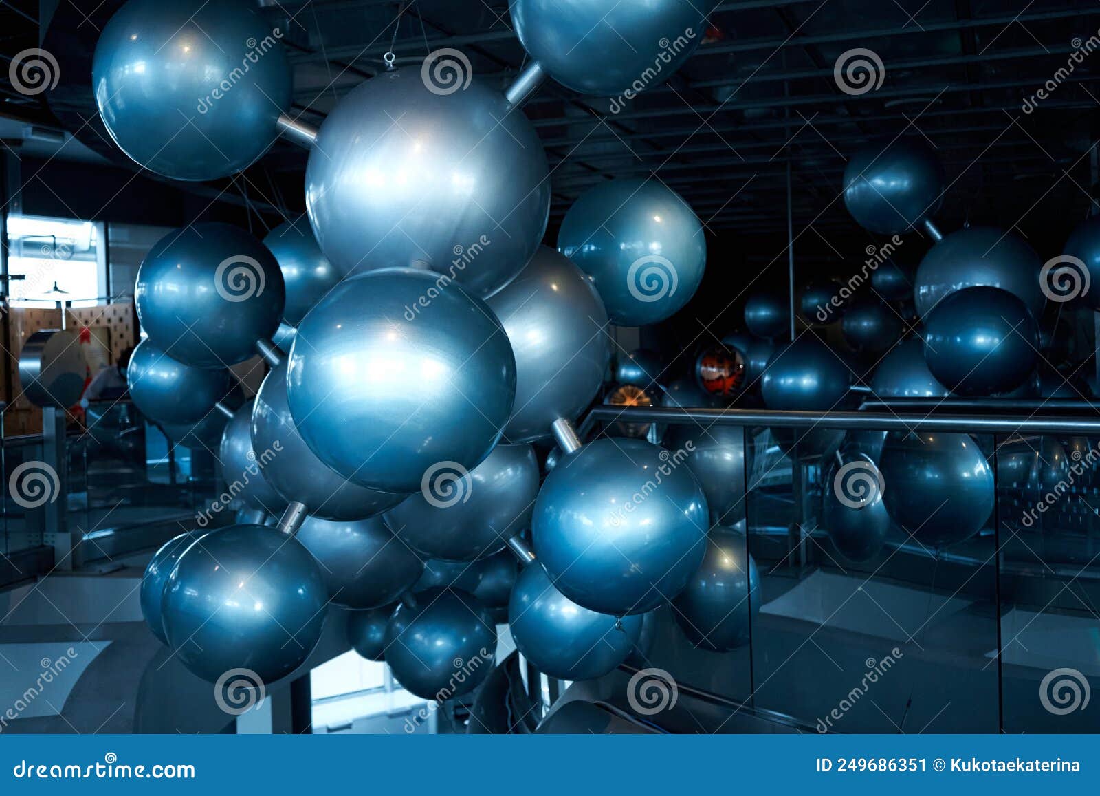 Installation of Stylish Connected Silver Balls Decoration Modern ...