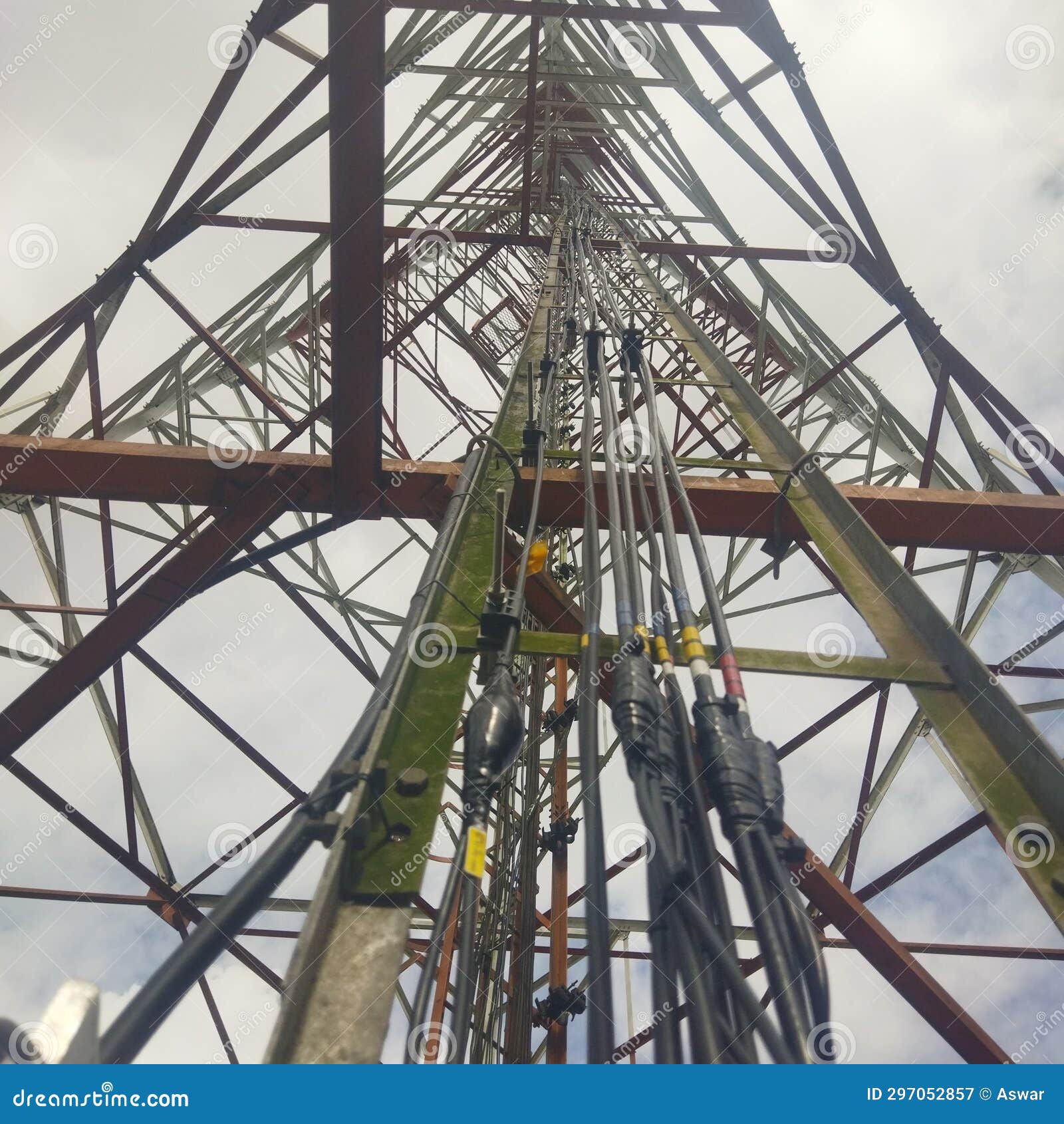 Installation of Transmission Towers for Telecommunications Networks ...