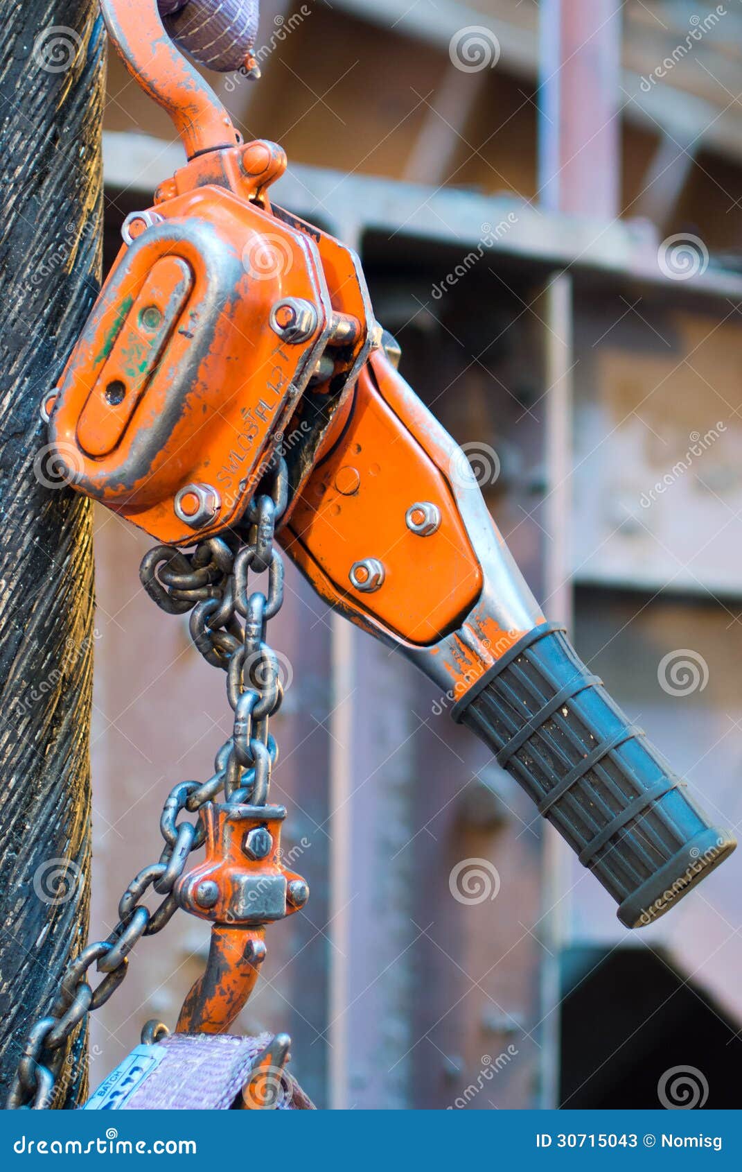 Installed Chain Hoist Royalty-Free Stock Photography | CartoonDealer ...