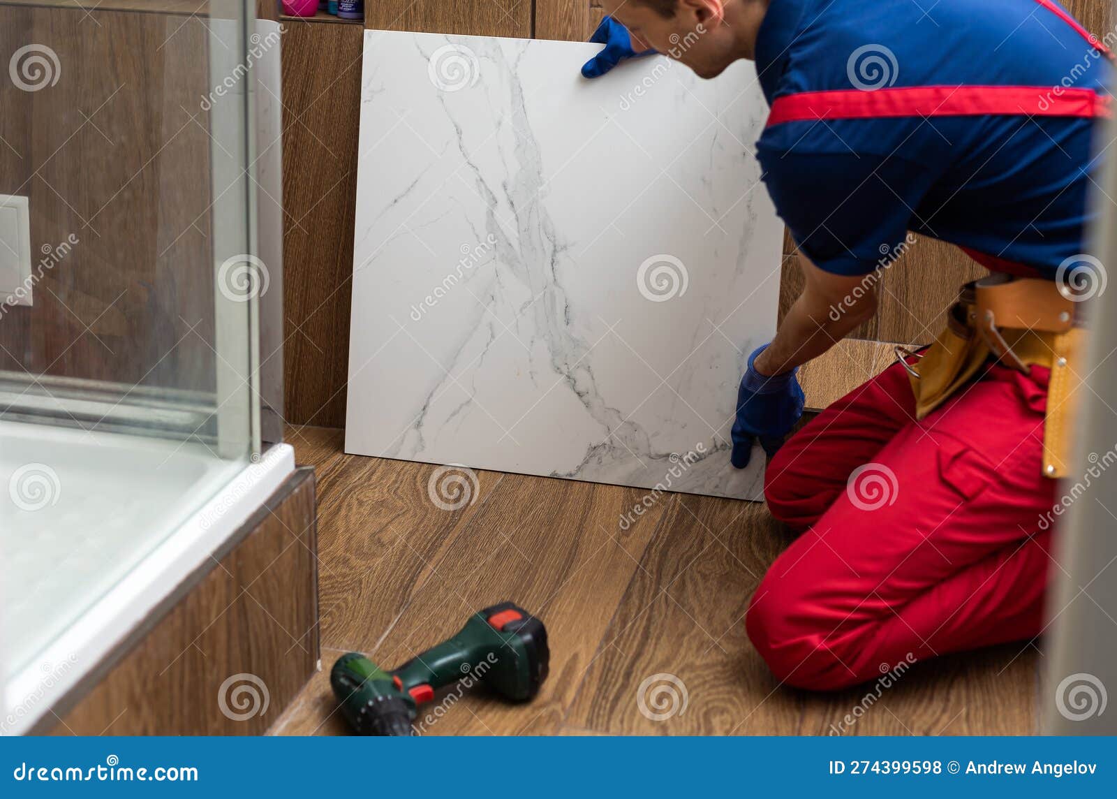 Installing Ceramic Floor Tiles - Measuring and Cutting the Pieces ...