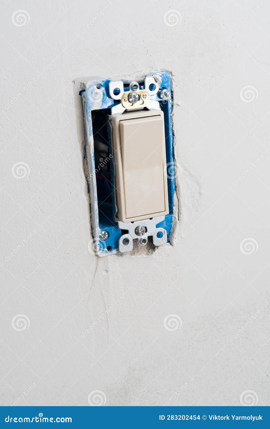 Installing Electric Switch on the Wall in New Home New Home ...