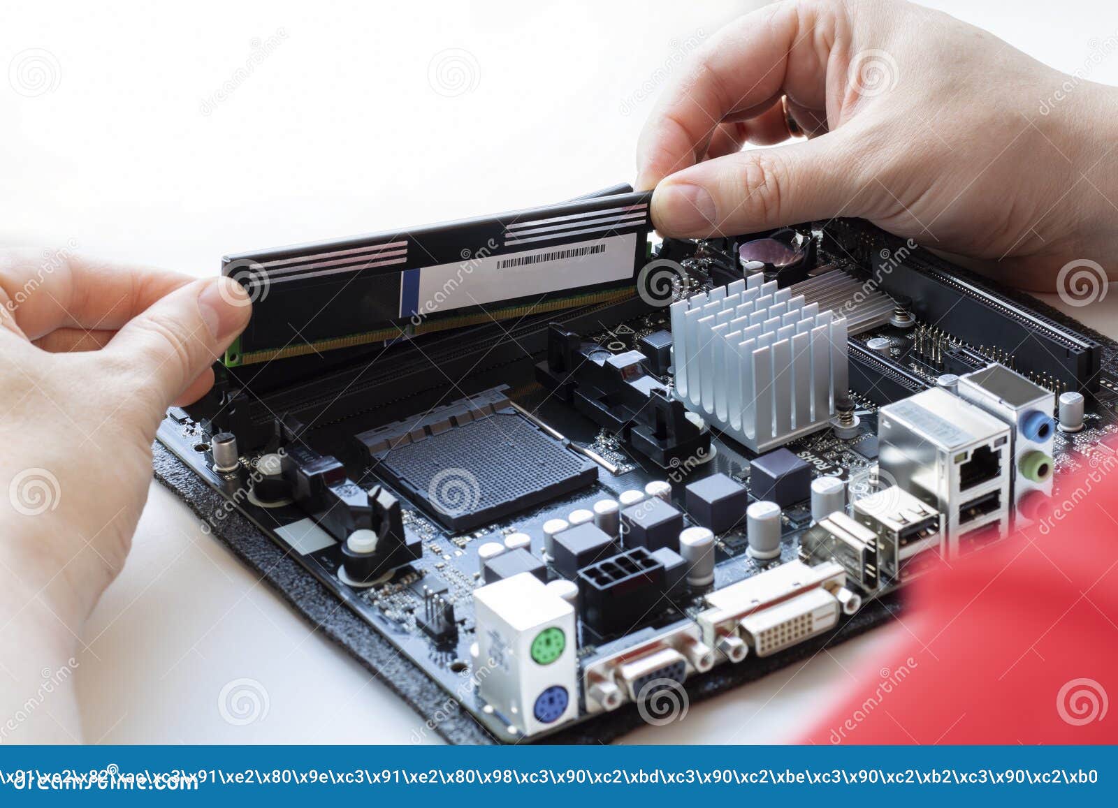 Installing Memory in Slots on the Motherboard, Matching Them with the ...