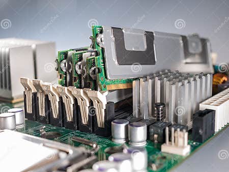 Installing RAM Modules in the Computer Motherboard, Replacing and ...