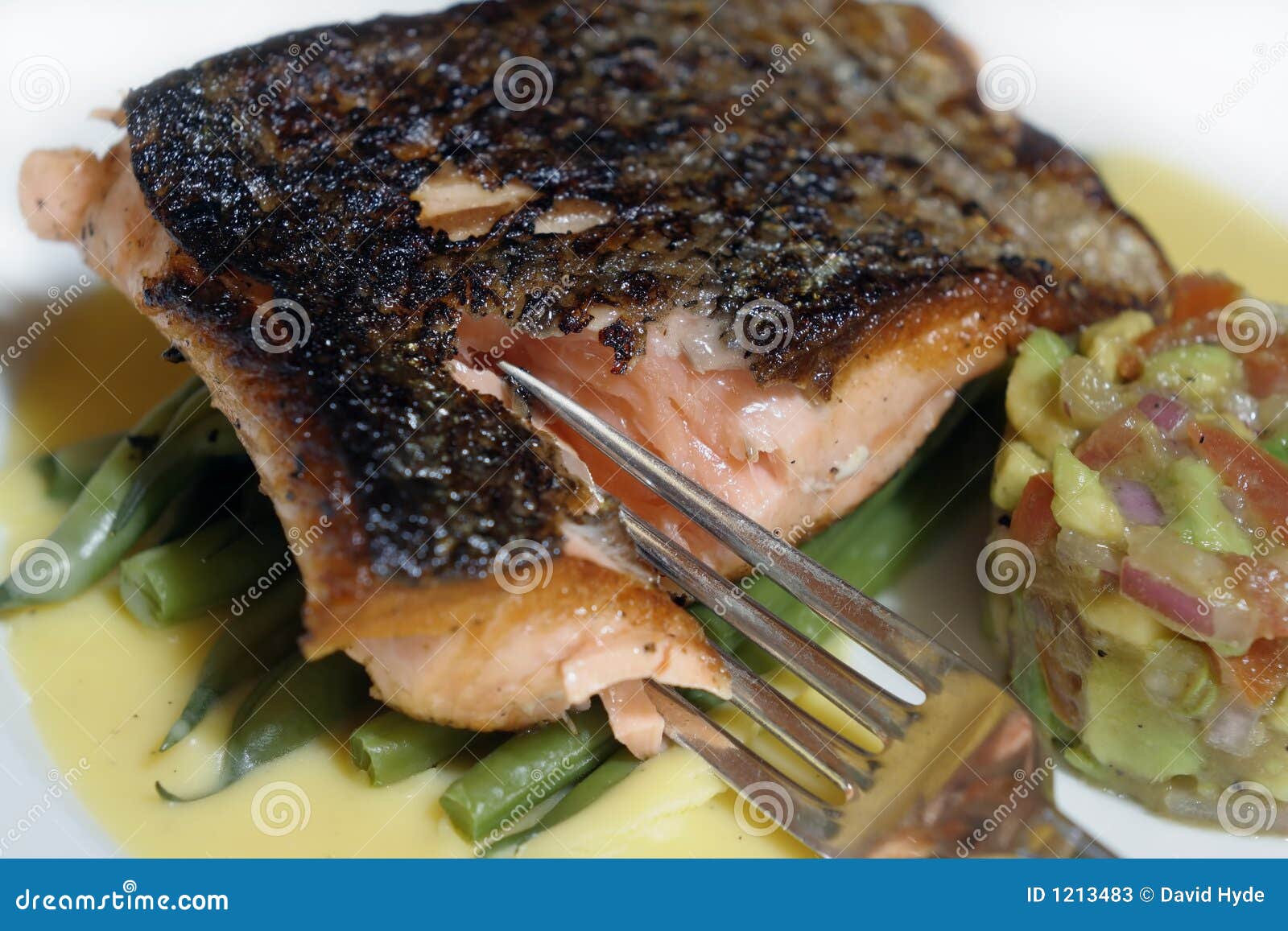 Instruction-macro Et Fourchette De Dîner De Poissons Image stock ...