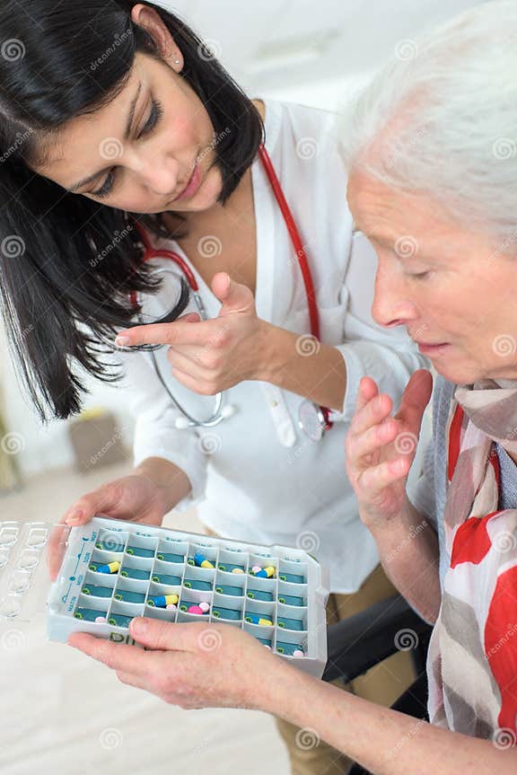 Instruction on Pills` Dosage Stock Photo - Image of clinic, healthcare ...