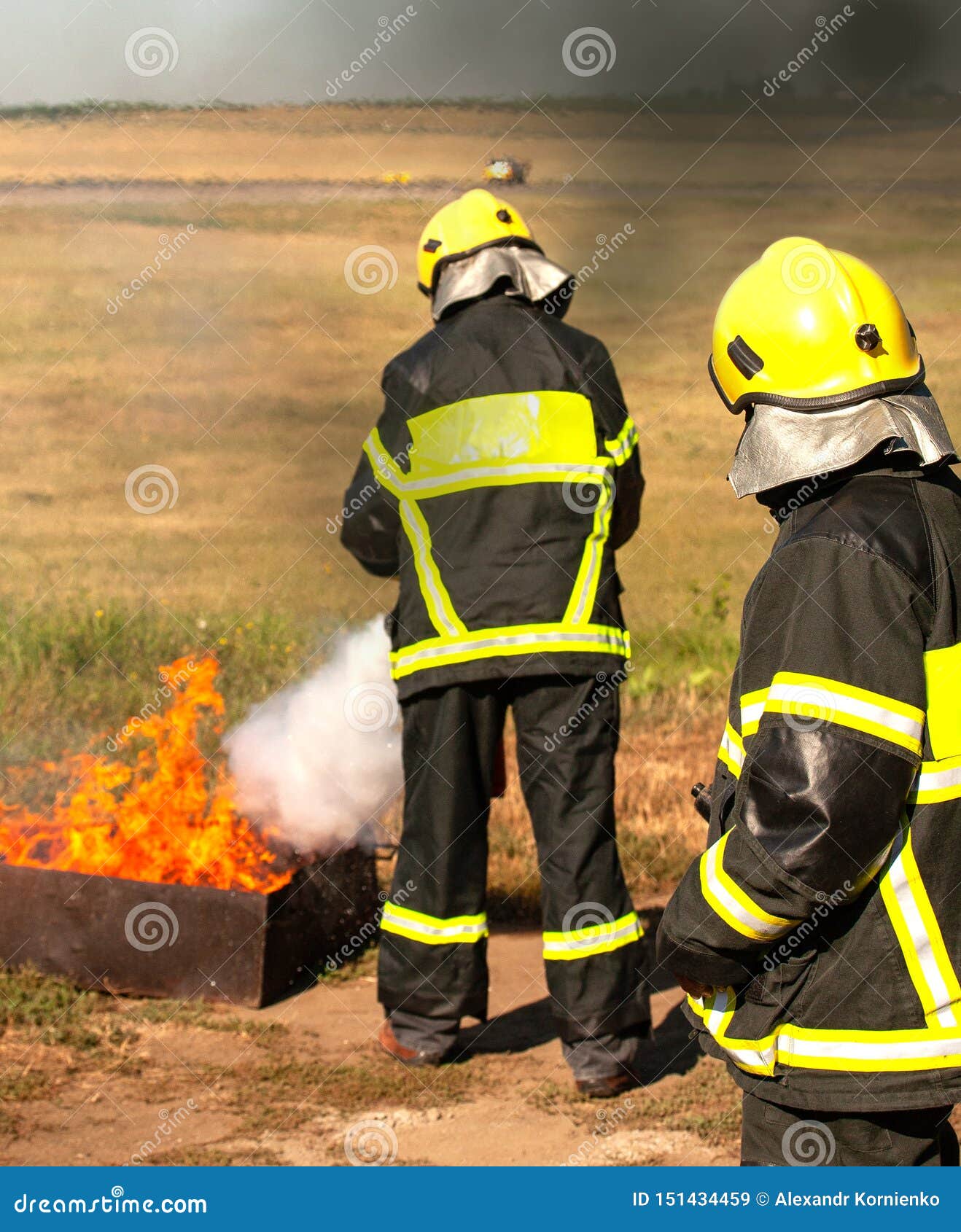 Instructor on a Training Fire Stock Image - Image of equipment, heat ...
