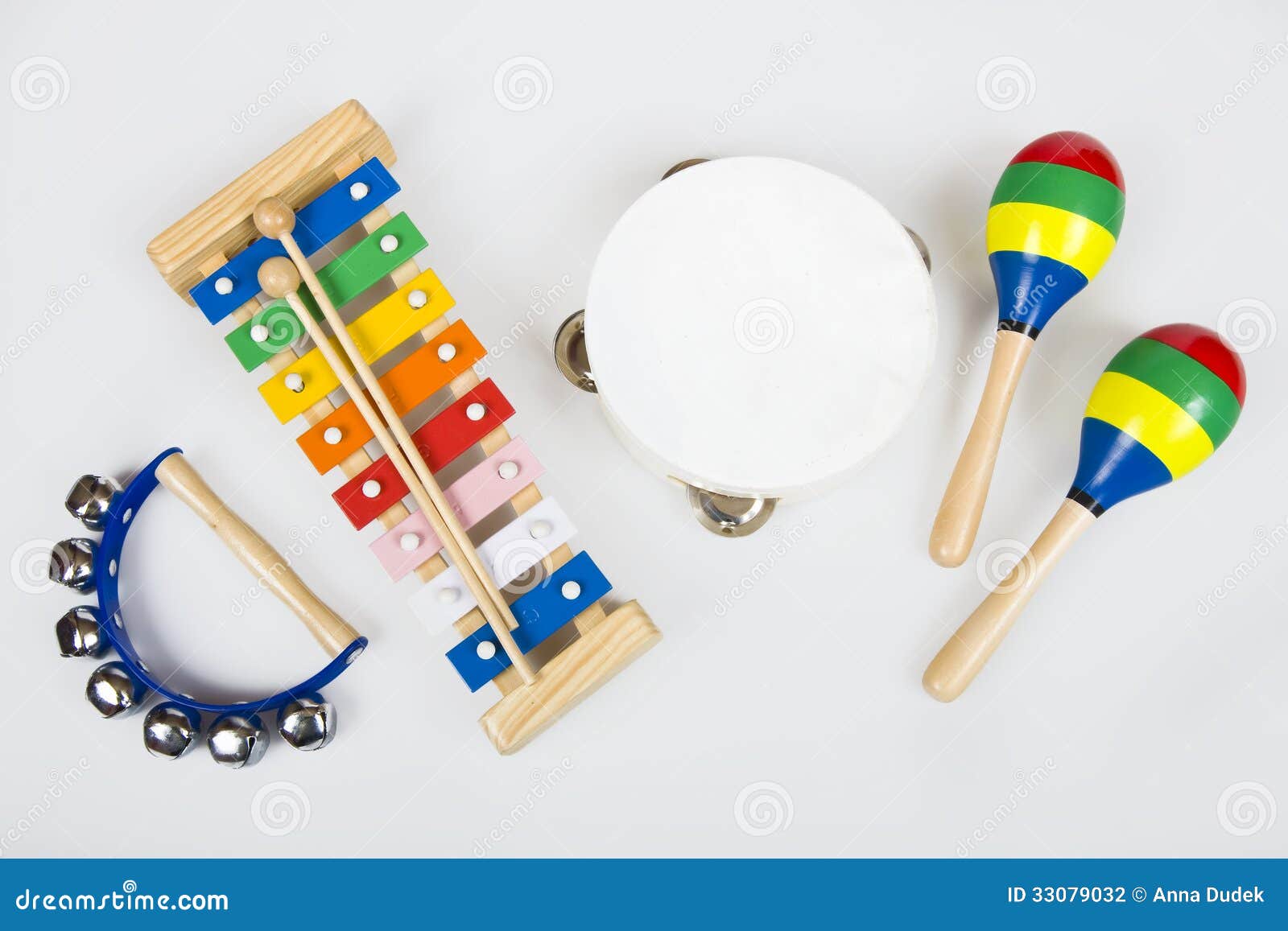 Instrument för barn arkivfoto. Bild av litet, kulört - 33079032