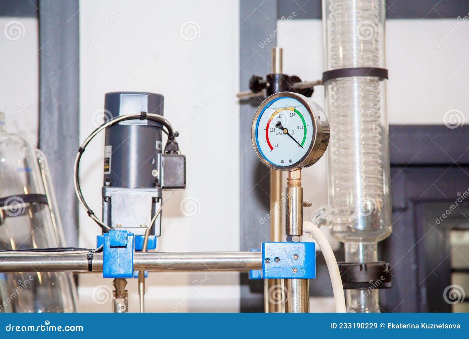 Instrument for Measuring Pressure in a Laboratory Reactor Stock Image ...