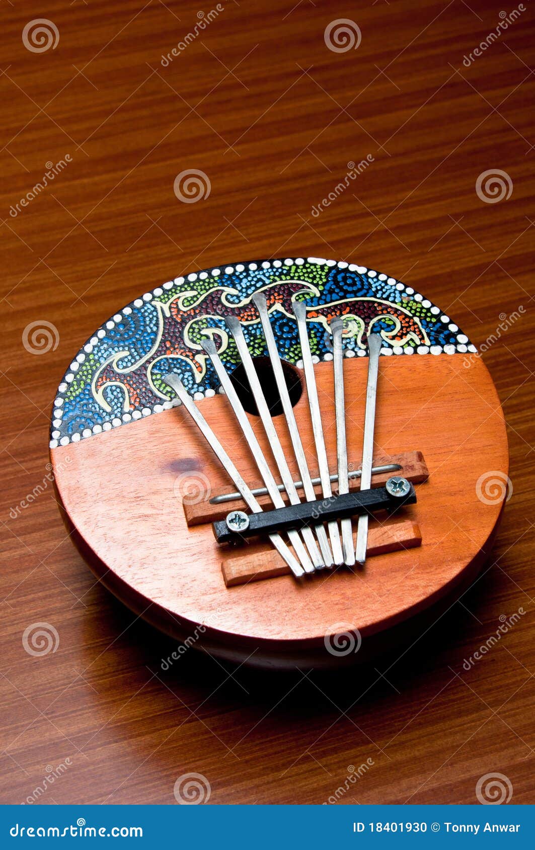 Instrument Musical De Cosse De Noix De Coco Photo stock - Image du ...