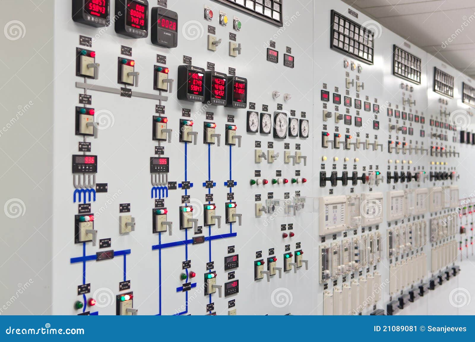 Instrumentation stock image. Image of button, indicator - 21089081