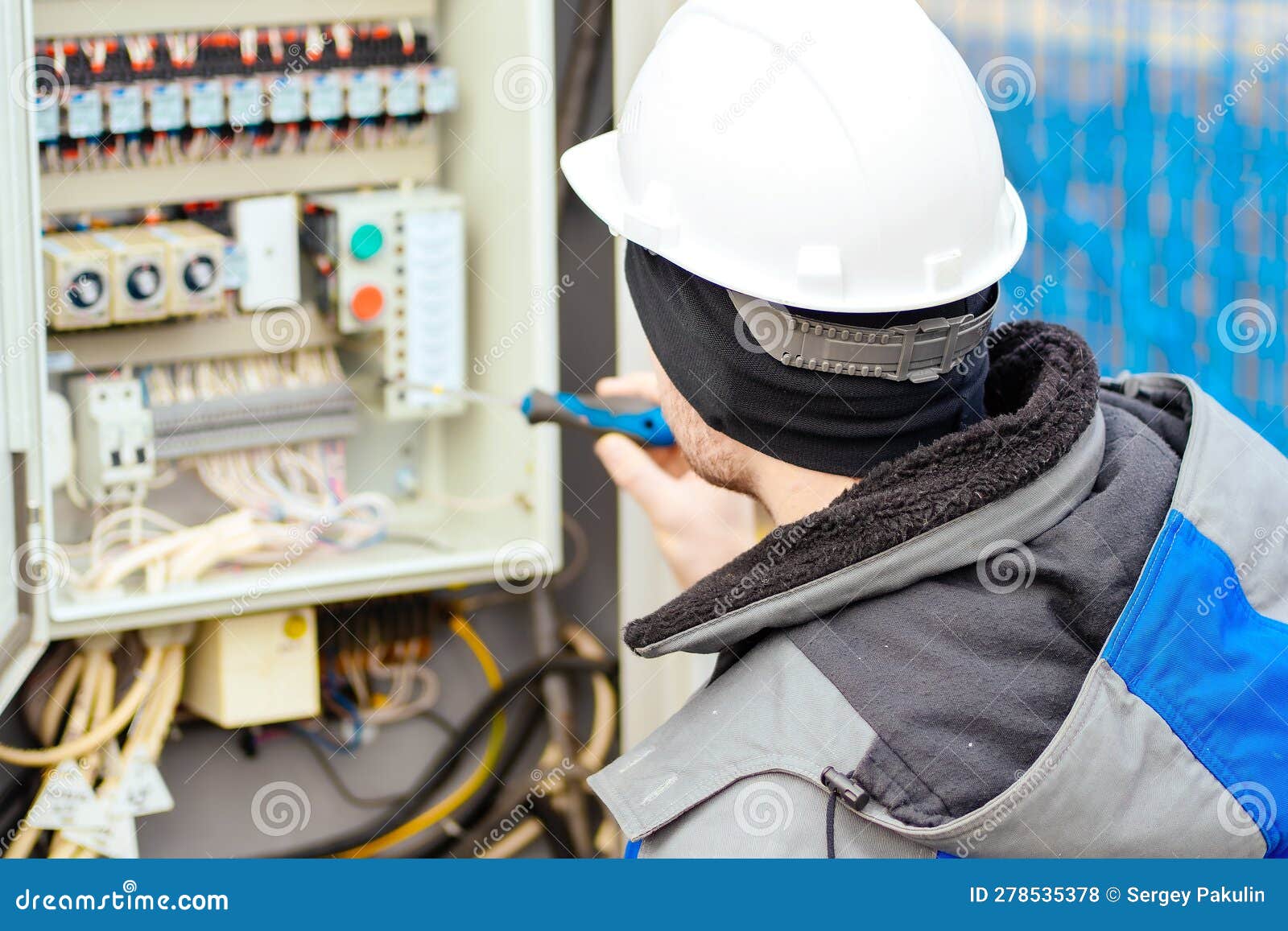 Instrumentation and Automation Engineer Checks Equipment. Real Workflow ...