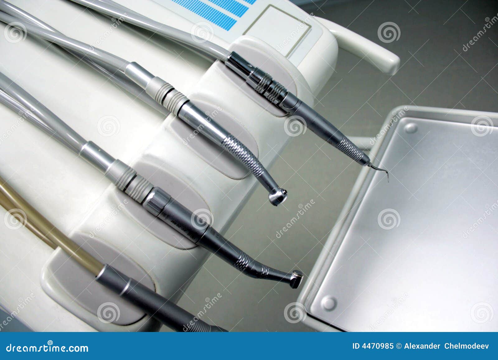 Instruments de dentistes image stock. Image du dentaire - 4470985