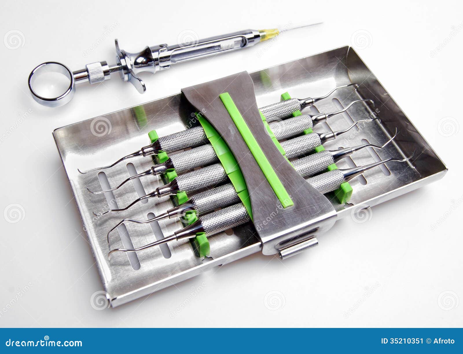 Instruments dentaires image stock. Image du pointeau - 35210351