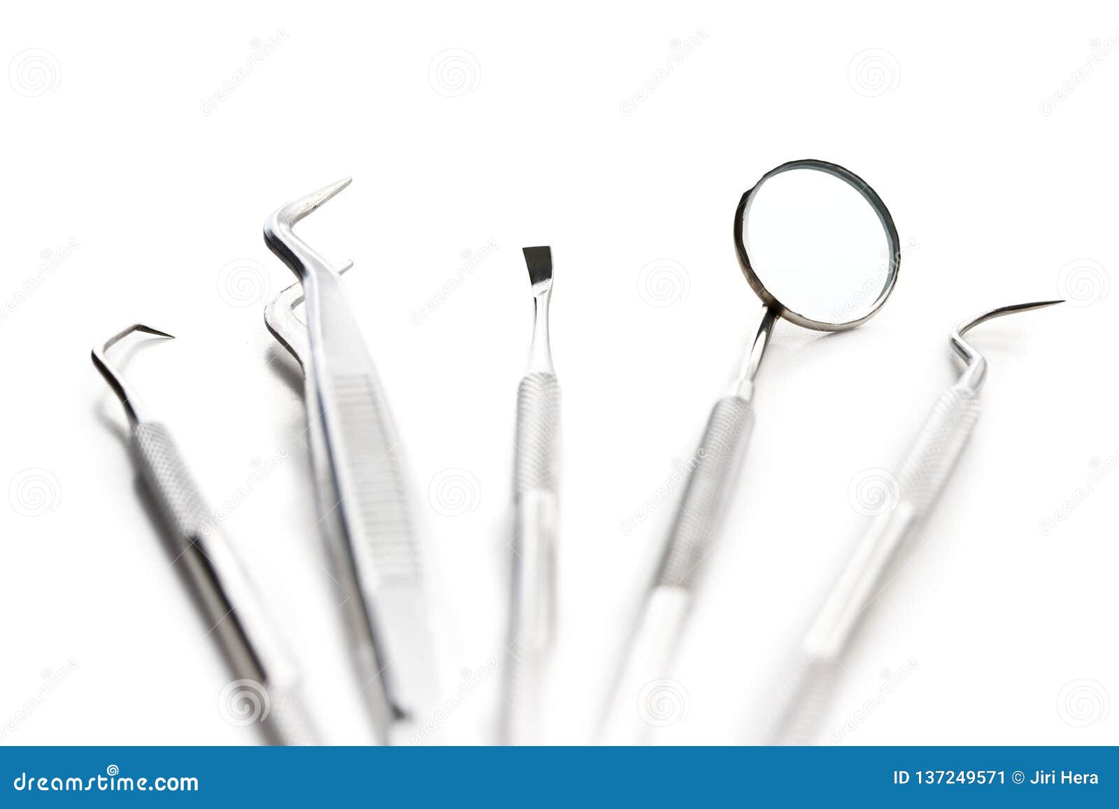 Instruments Dentaires Outils De Dentistes Image stock - Image du fond ...
