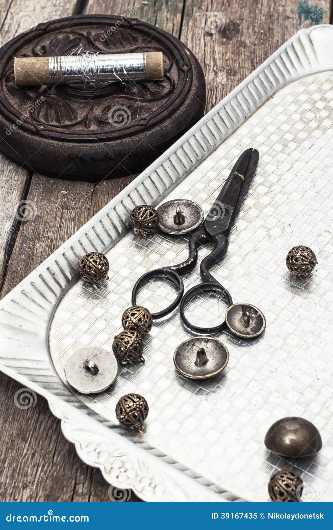 Instruments for sewing stock image. Image of sharp, idea - 39167435