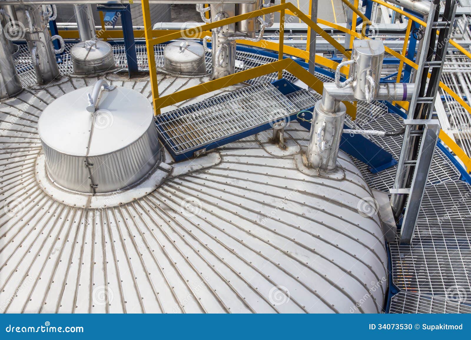 Insulation of tank storage stock photo. Image of steel - 34073530