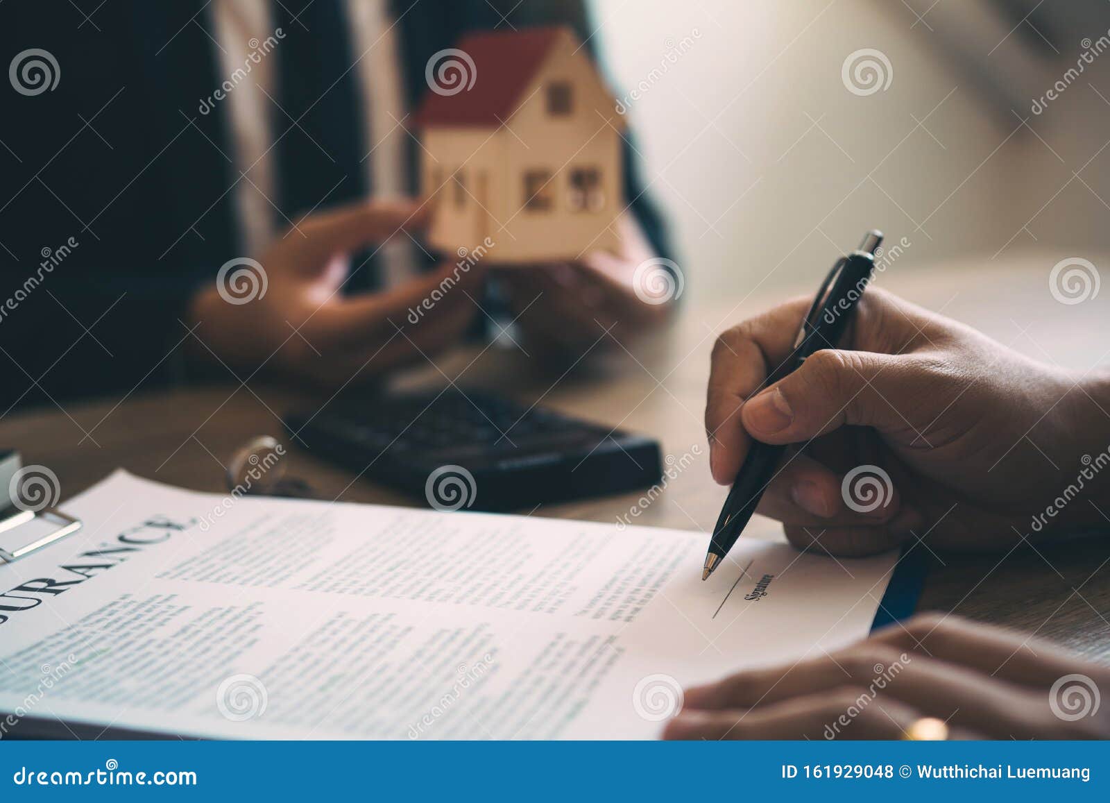 Insurance Brokers are Pointing To Insurance Contract Signing and are ...