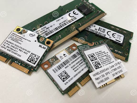 Intel Computer Microchips Pile Editorial Photo - Image of covid, chip ...