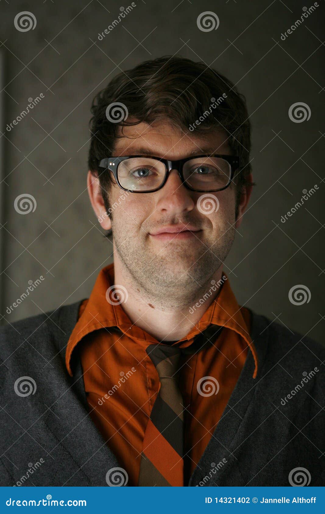 Intelligenter Mann stockfoto. Bild von streber, lehrer - 14321402