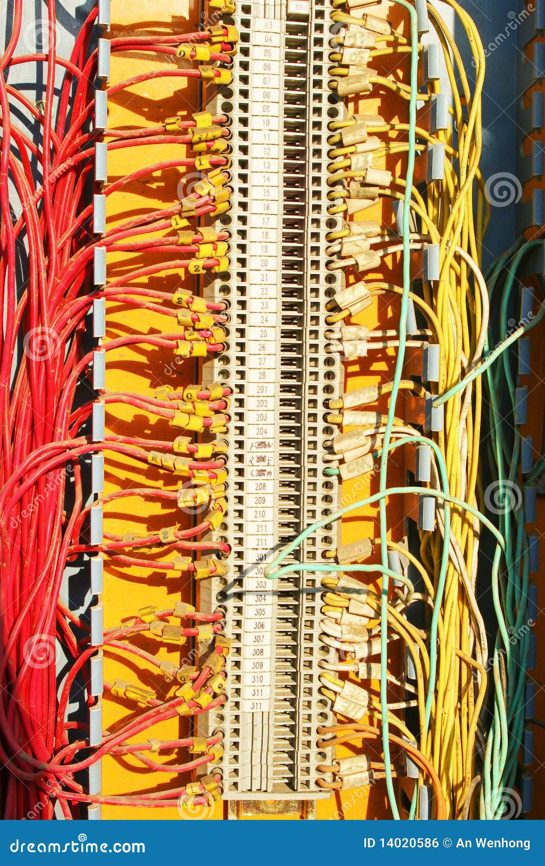 Intensive cable hub stock photo. Image of clean, intensive - 14020586