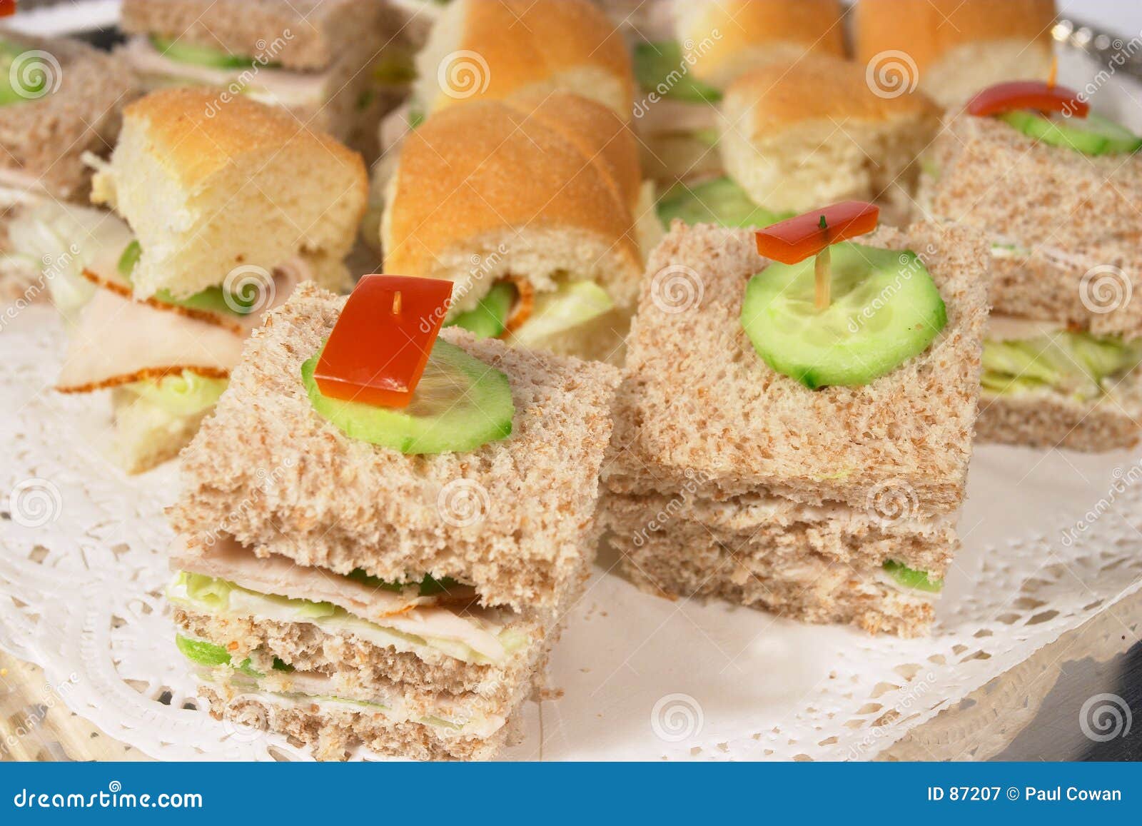 Intercala el primer imagen de archivo. Imagen de sano, pepino - 87207