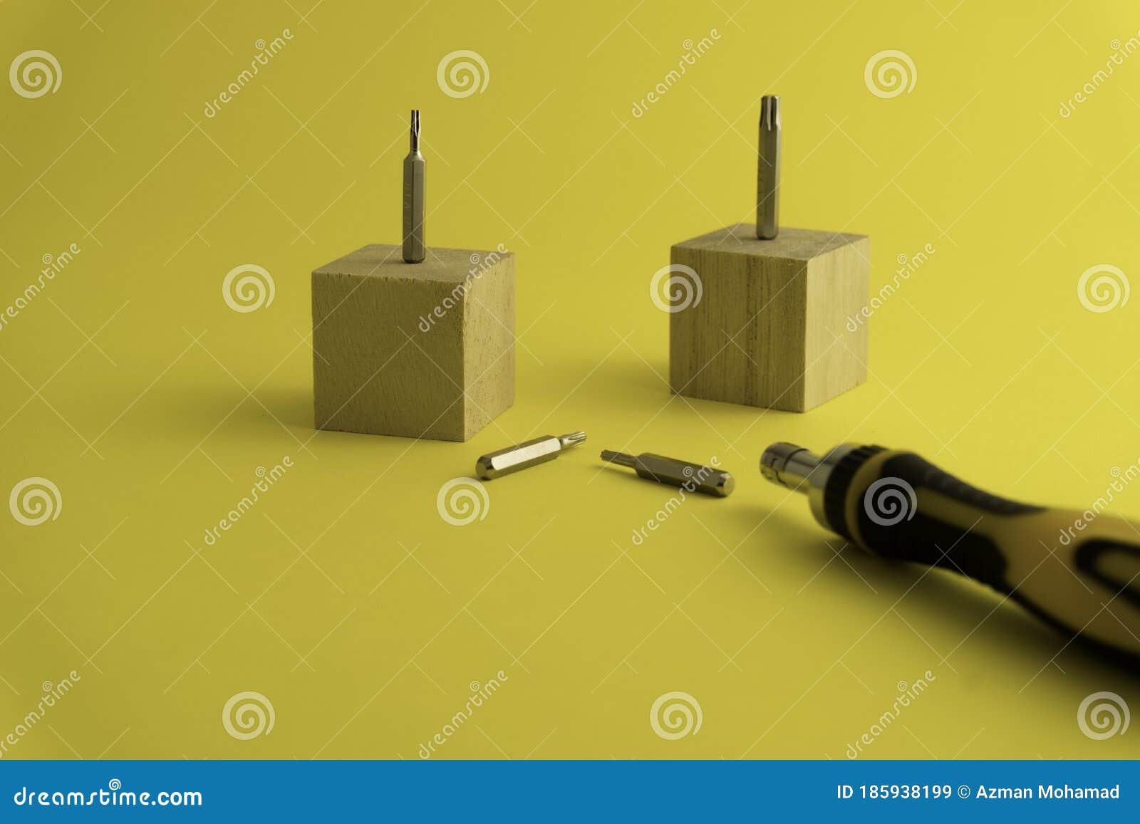 Interchangeable Screwdriver Set with Different Types of Metal Steel ...