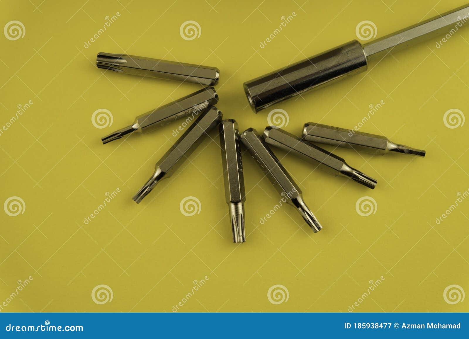 Interchangeable Screwdriver Set with Different Types of Metal Steel ...