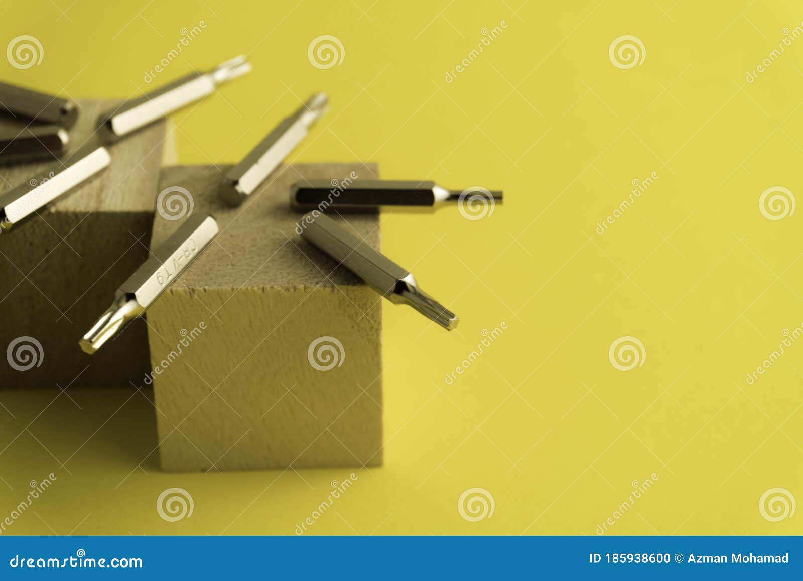 Interchangeable Screwdriver Set with Different Types of Metal Steel ...