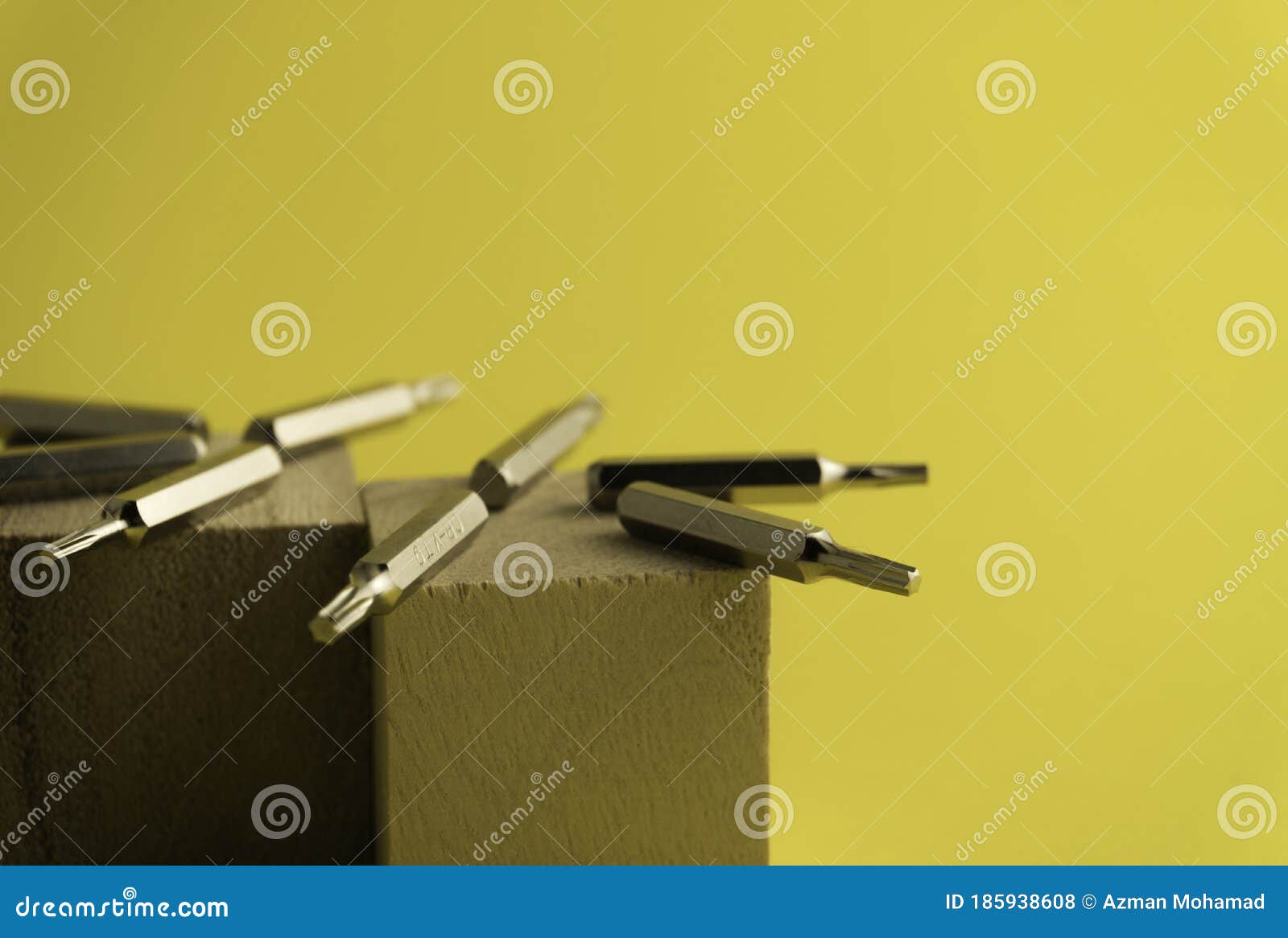 Interchangeable Screwdriver Set with Different Types of Metal Steel ...