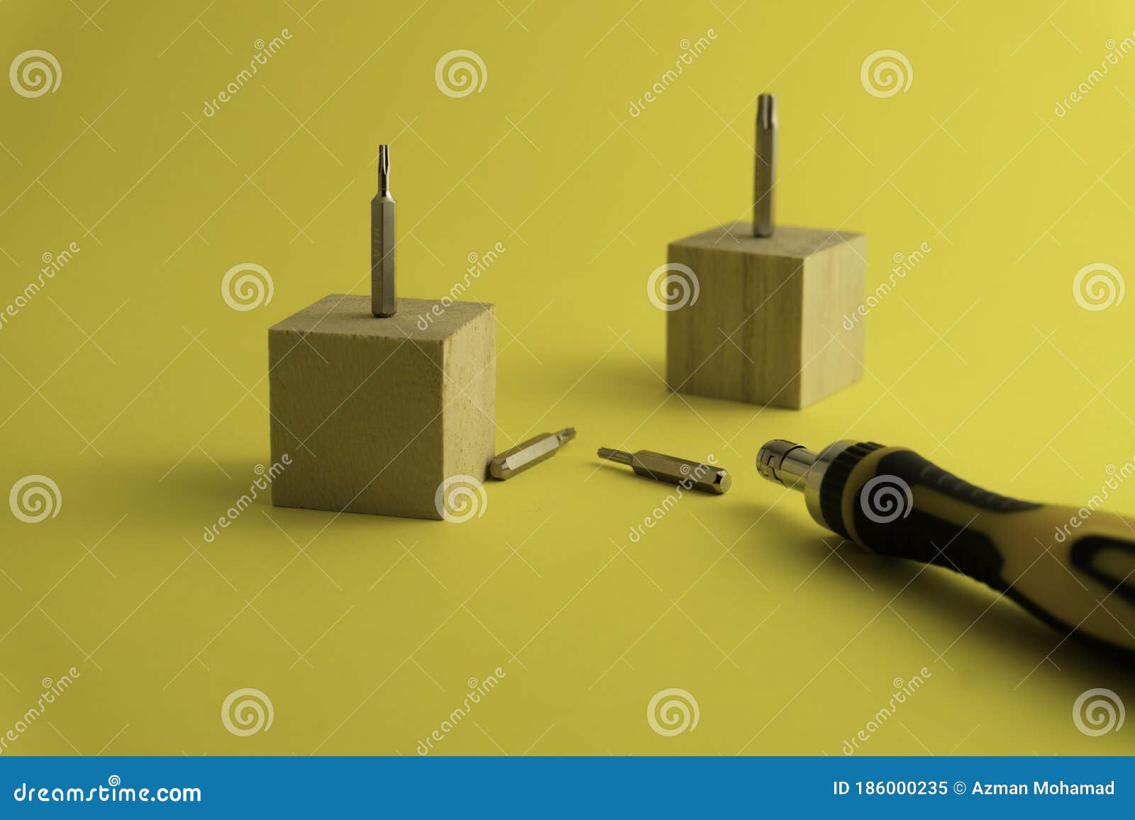 Interchangeable Screwdriver Set with Different Types of Metal Steel ...