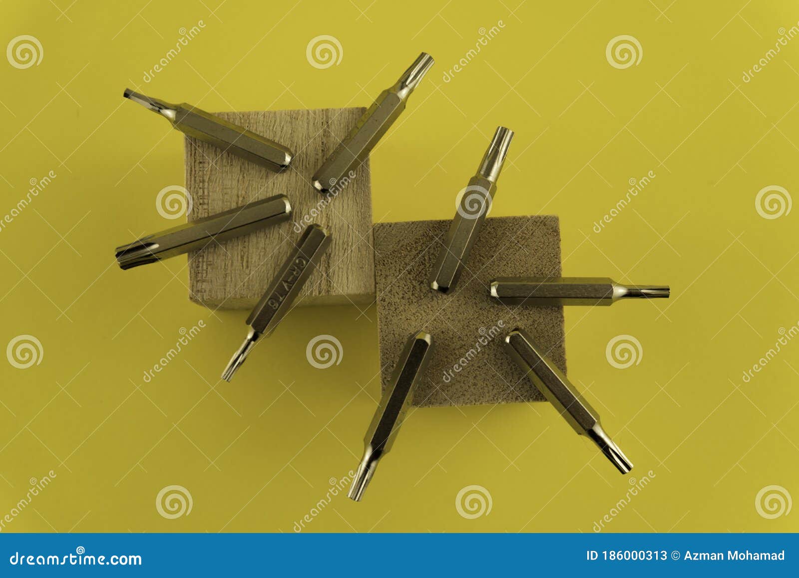 Interchangeable Screwdriver Set with Different Types of Metal Steel ...