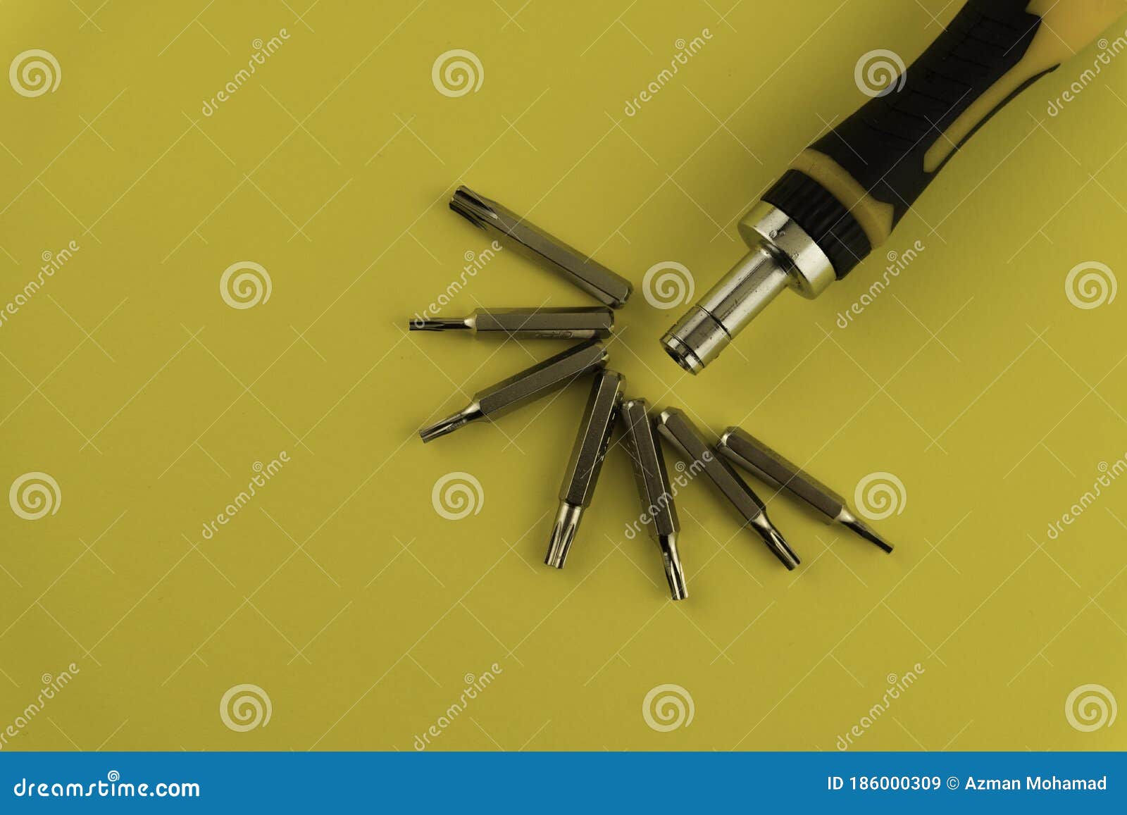 Interchangeable Screwdriver Set with Different Types of Metal Steel ...