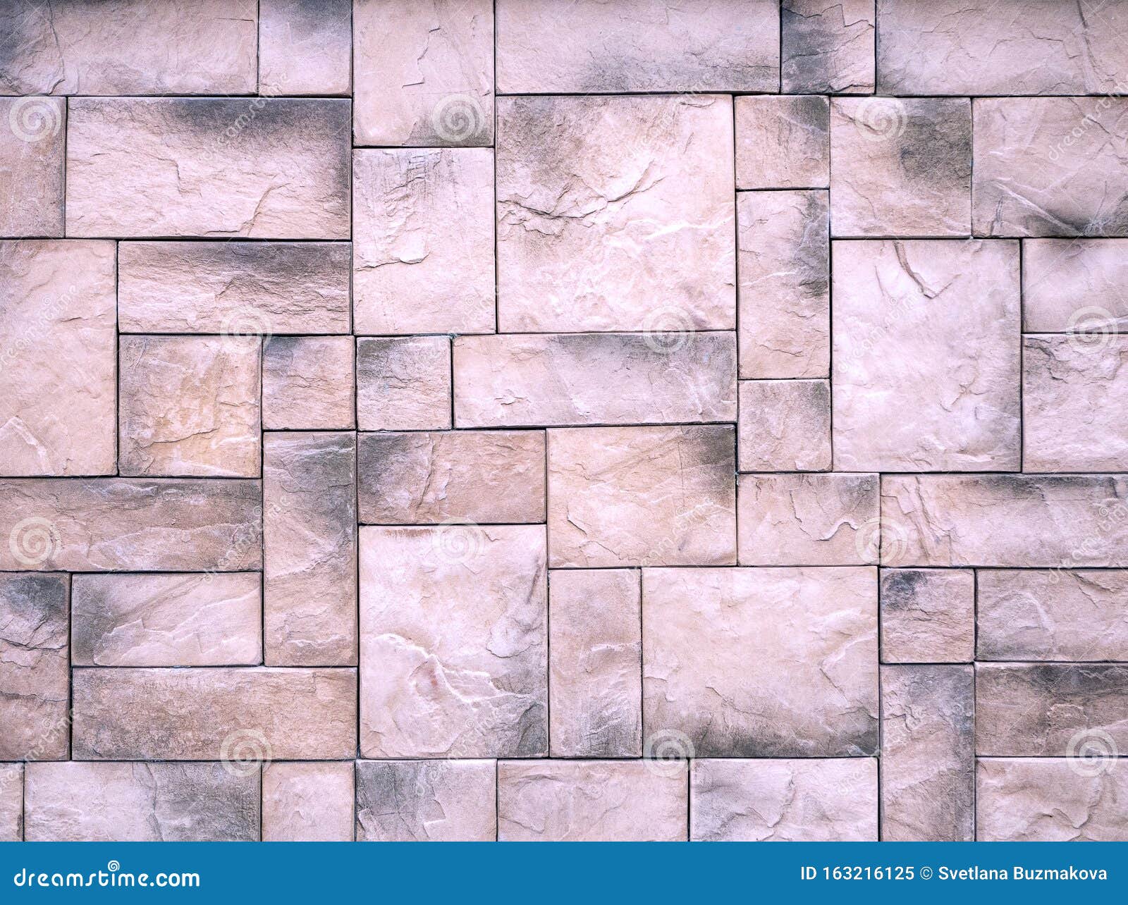 An Interesting Geometric Pattern of Ceramic Tiles of Different Sizes ...