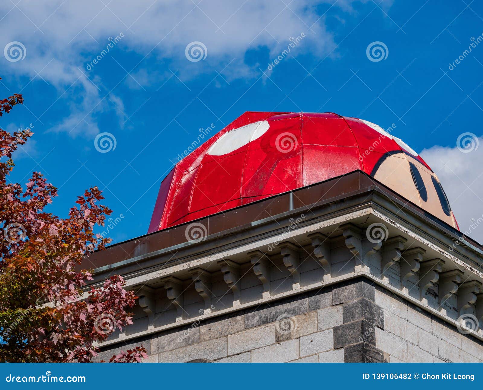 Interesting Red Mushroom Shape Roof Of The University Of Toronto ... Interesting Red Mushroom Shape Roof Of The University Of Toronto ...