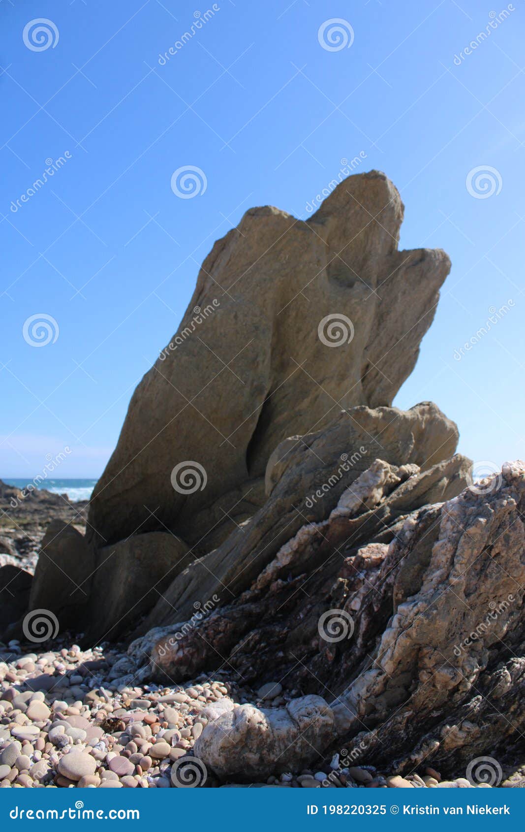 Interesting Rock Sculpture Spotted In A Forest In The Schrammsteine ...