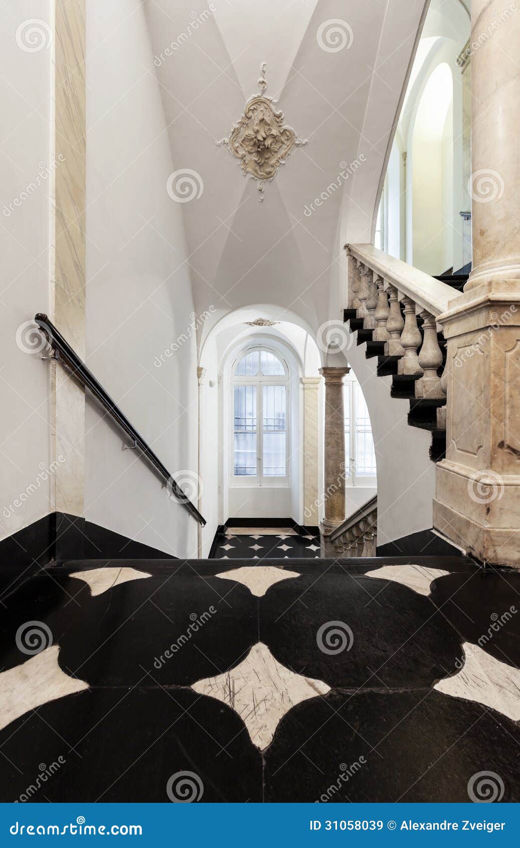 Interior ancient palace editorial stock image. Image of history - 31058039