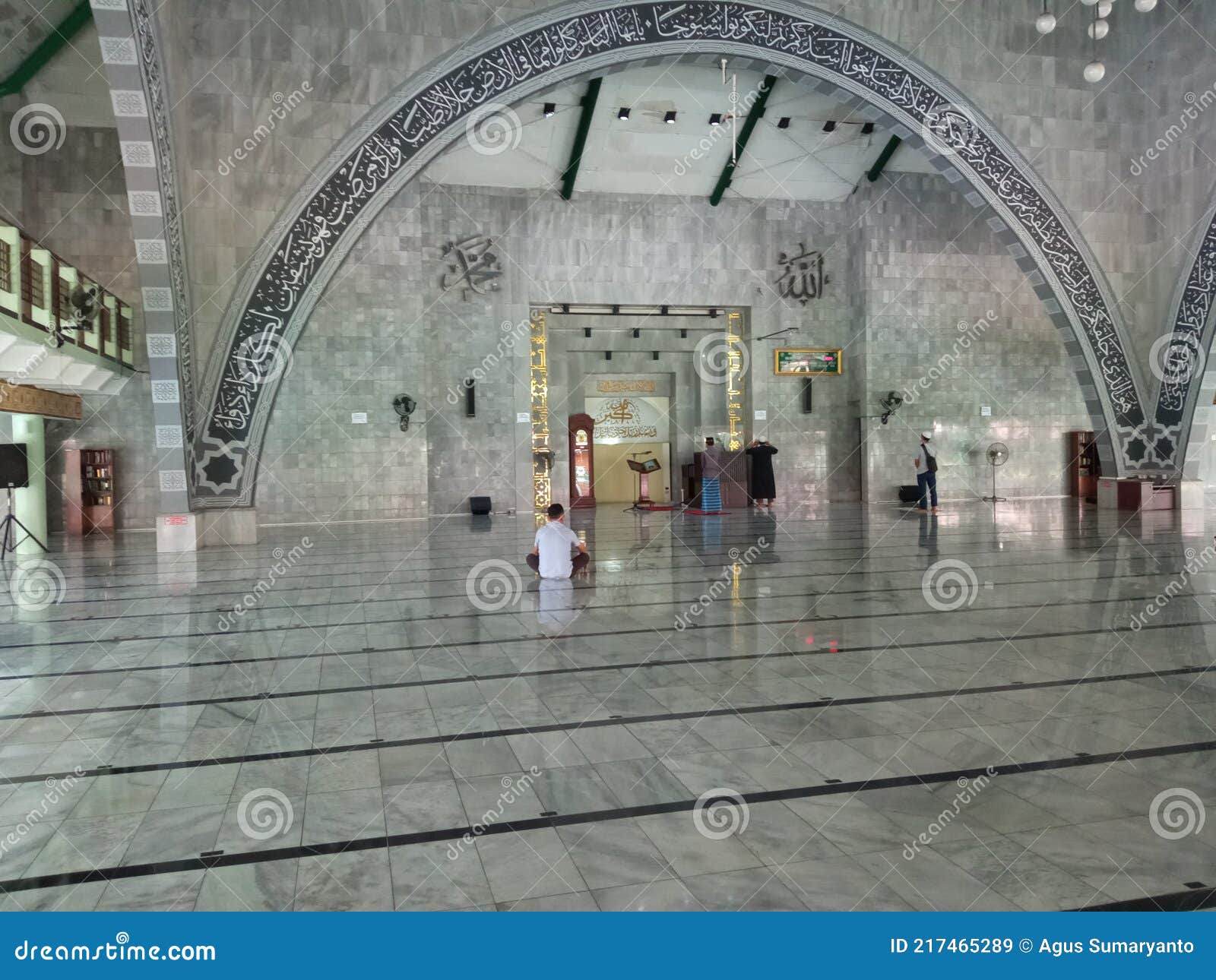 Interior Design in the Main Room of the Mosque Editorial Stock Image ...